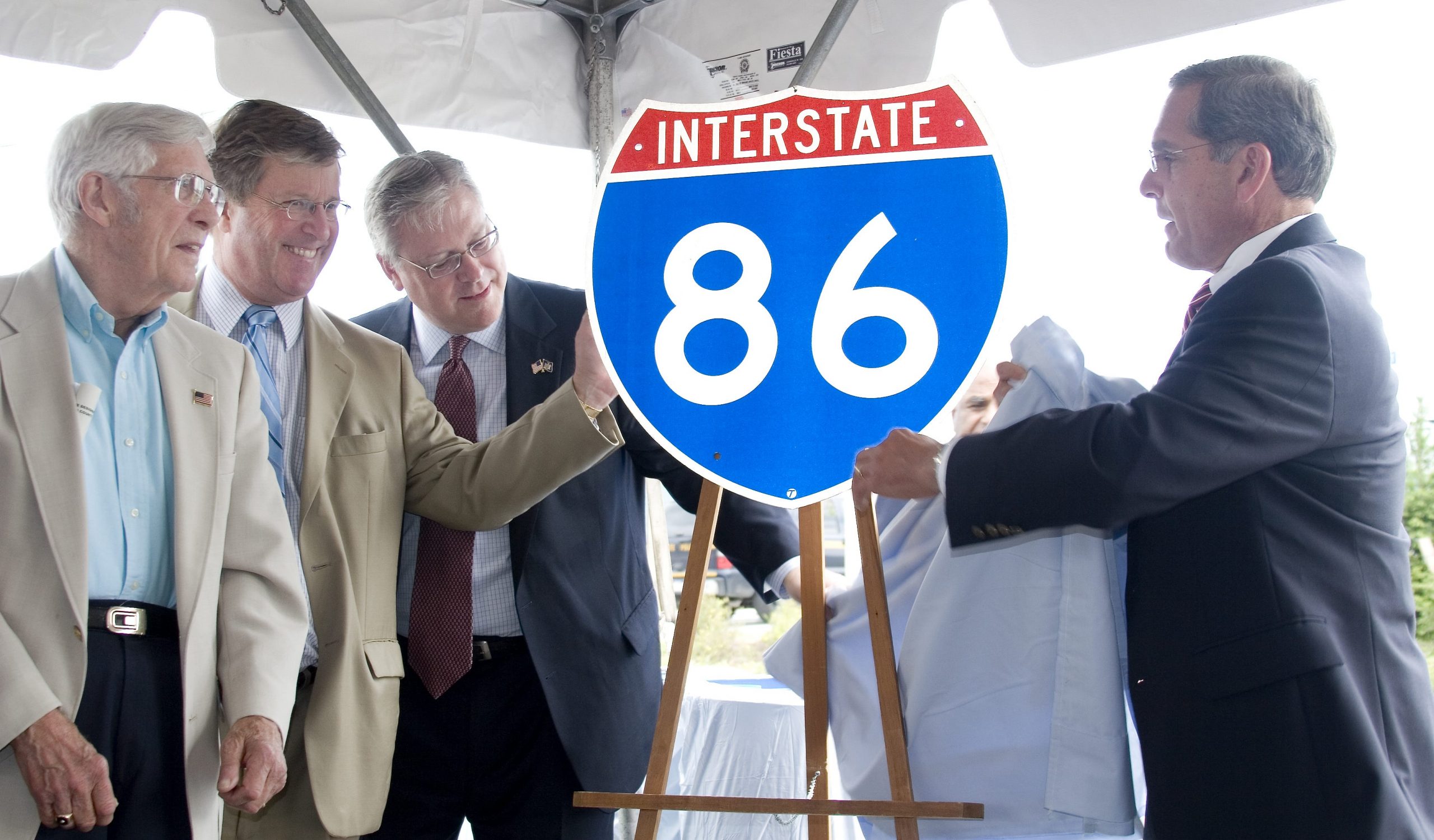 Remembering Theodore Bennett, ‘Greatest Cheerleader’ For I-86 | News ...